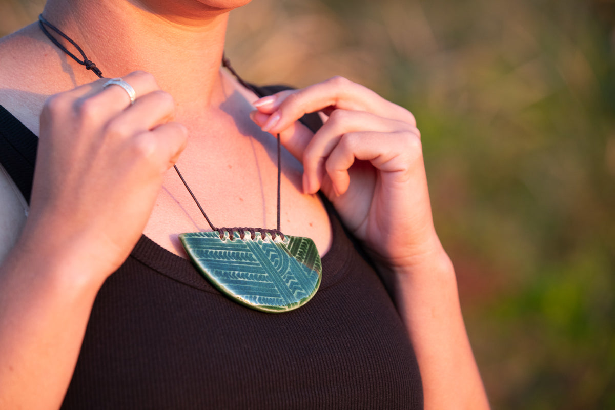 Rauponga Whakakai (Pendant), Forest Green– Aho Creative